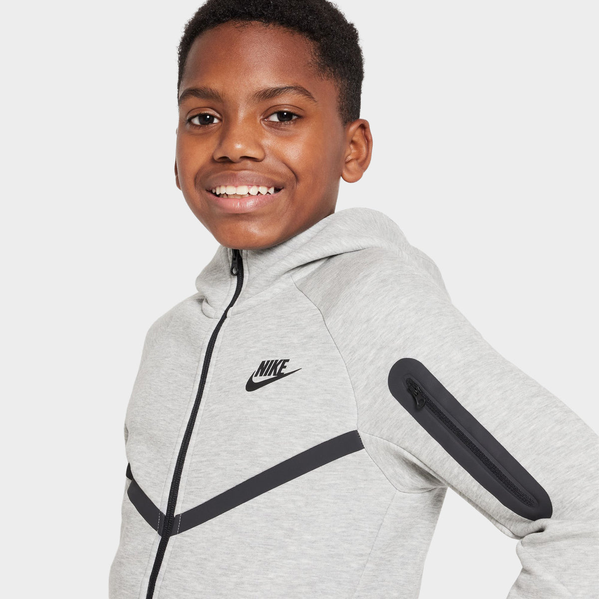 Nike Sportswear Junior Boys Tech Fleece Hoodie Dark Heather Grey Nike Sportswear Junior Boys Tech Fleece Hoodie Dark Heather Grey