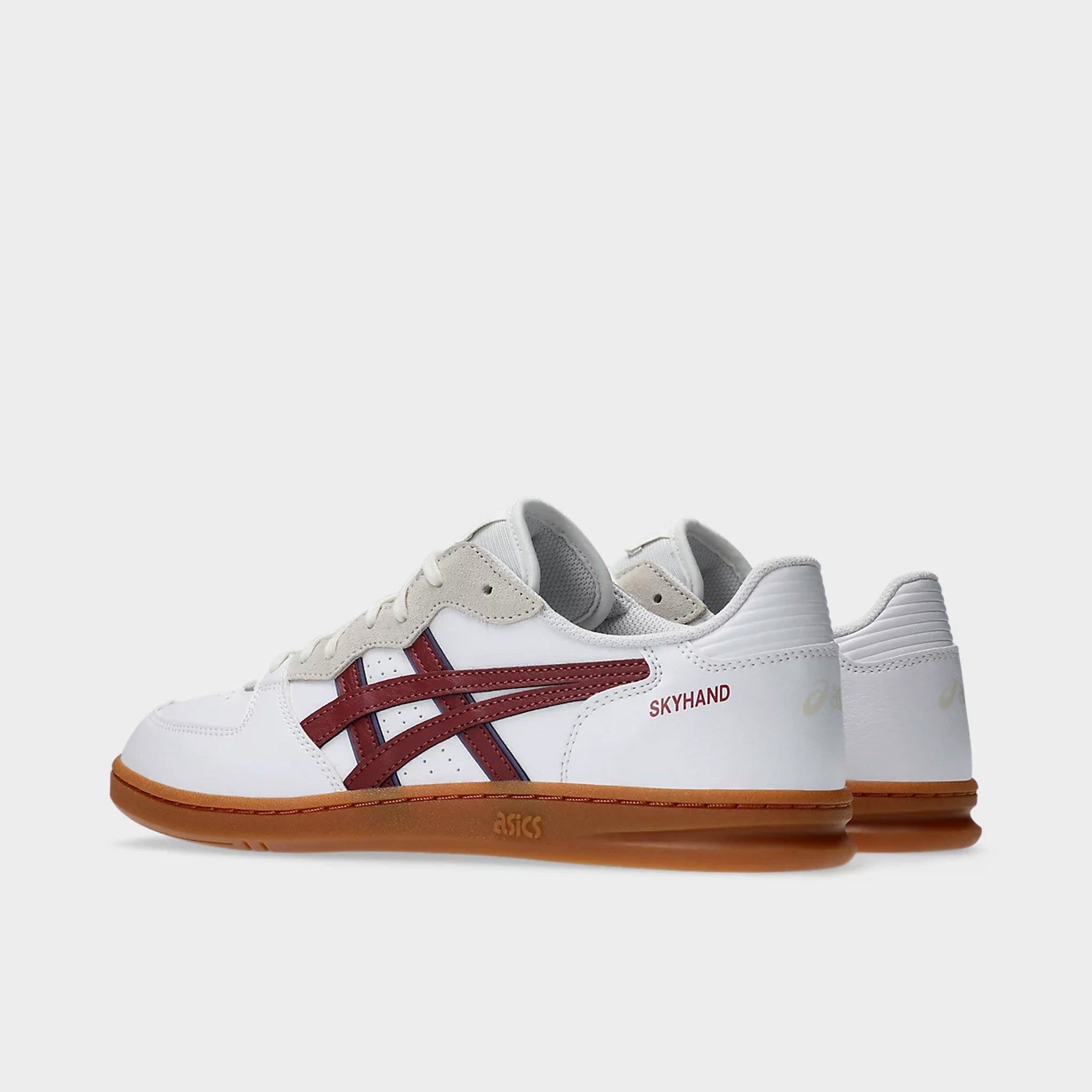 ASICS Skyhand White / Burgundy - Gum – JD Sports