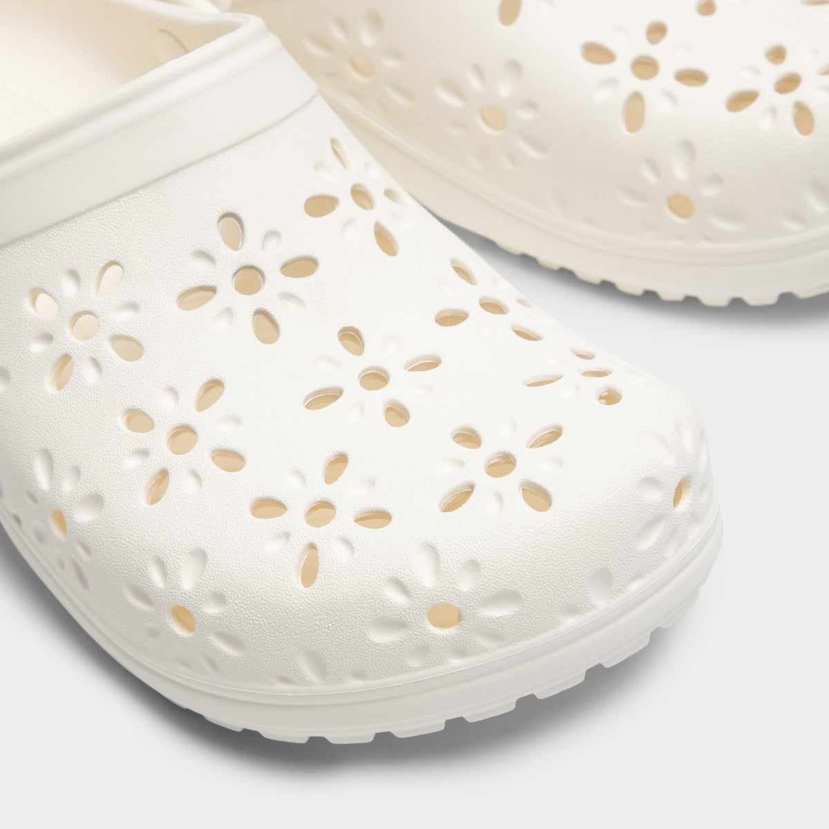 Crocs Women's Classic Floral Cut Out Clog / Chalk | JD Sports