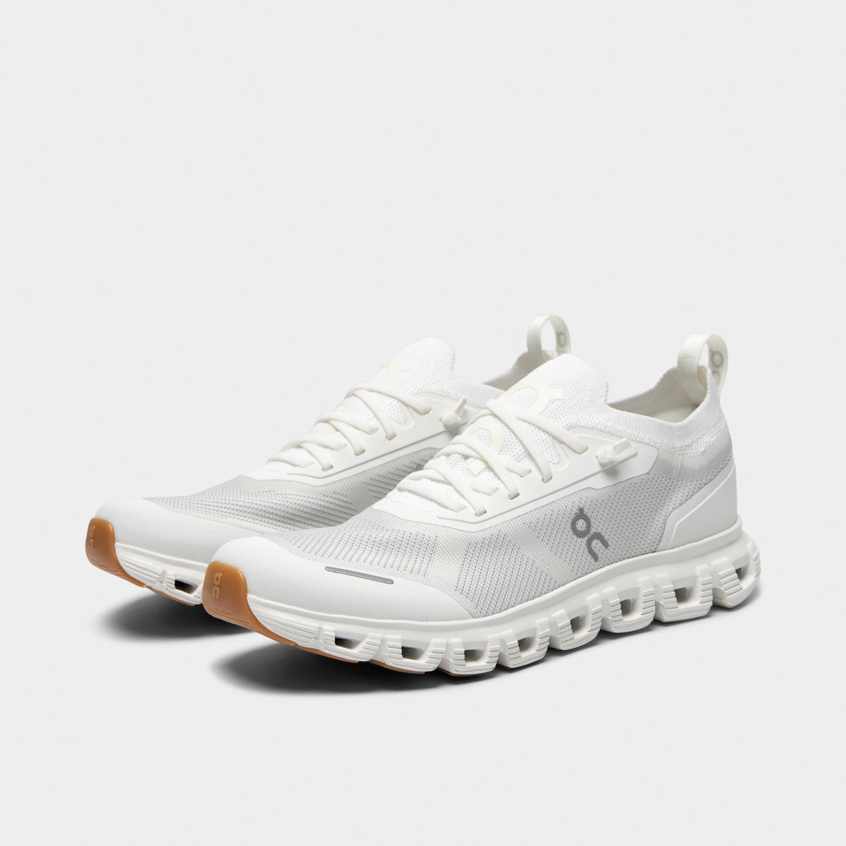 On Women's Cloud 6 Versa White / White | JD Sports