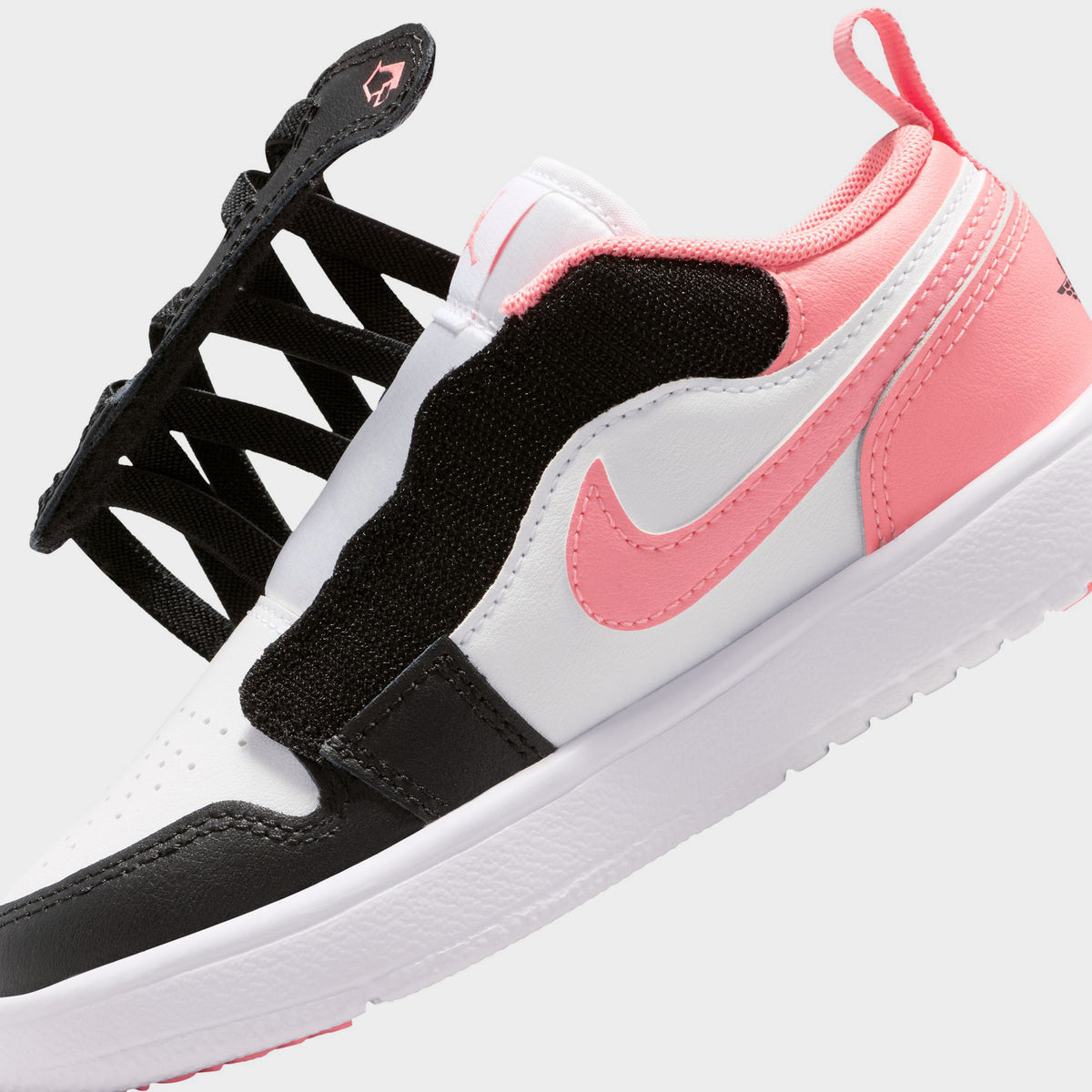 Jordan 1 Low Alt PS Black / Pink Gaze - White – JD Sports