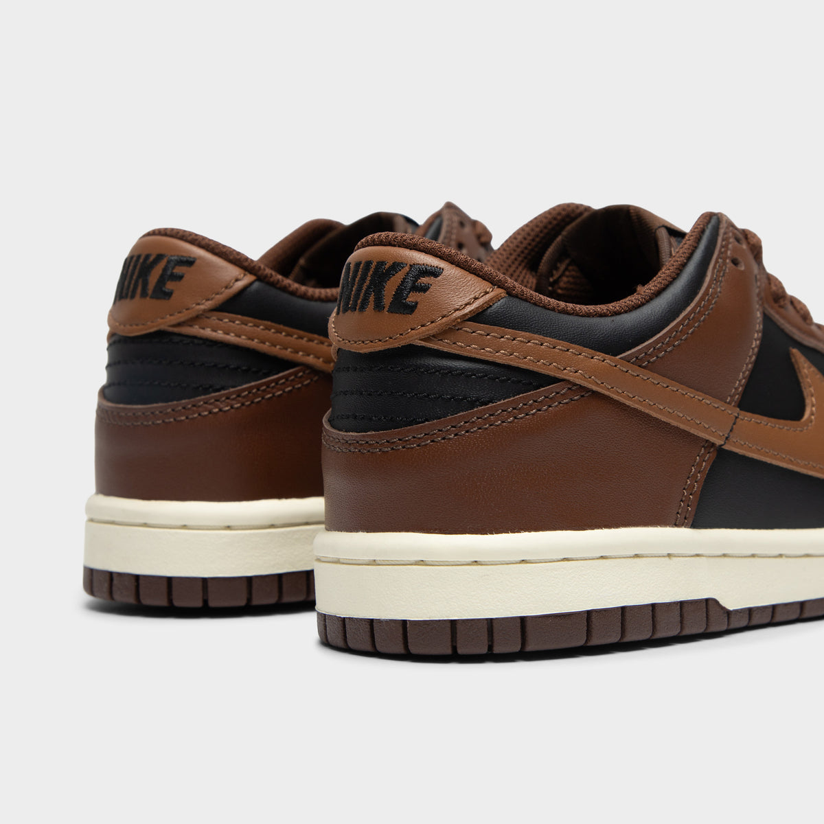 Nike Dunk Low GS Black / British Tan - Cacao Wow | JD Sports