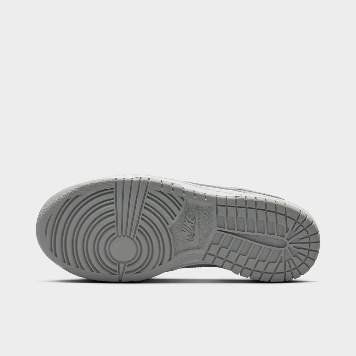 Nike Dunk GS White / Light Smoke Grey - White – JD Sports