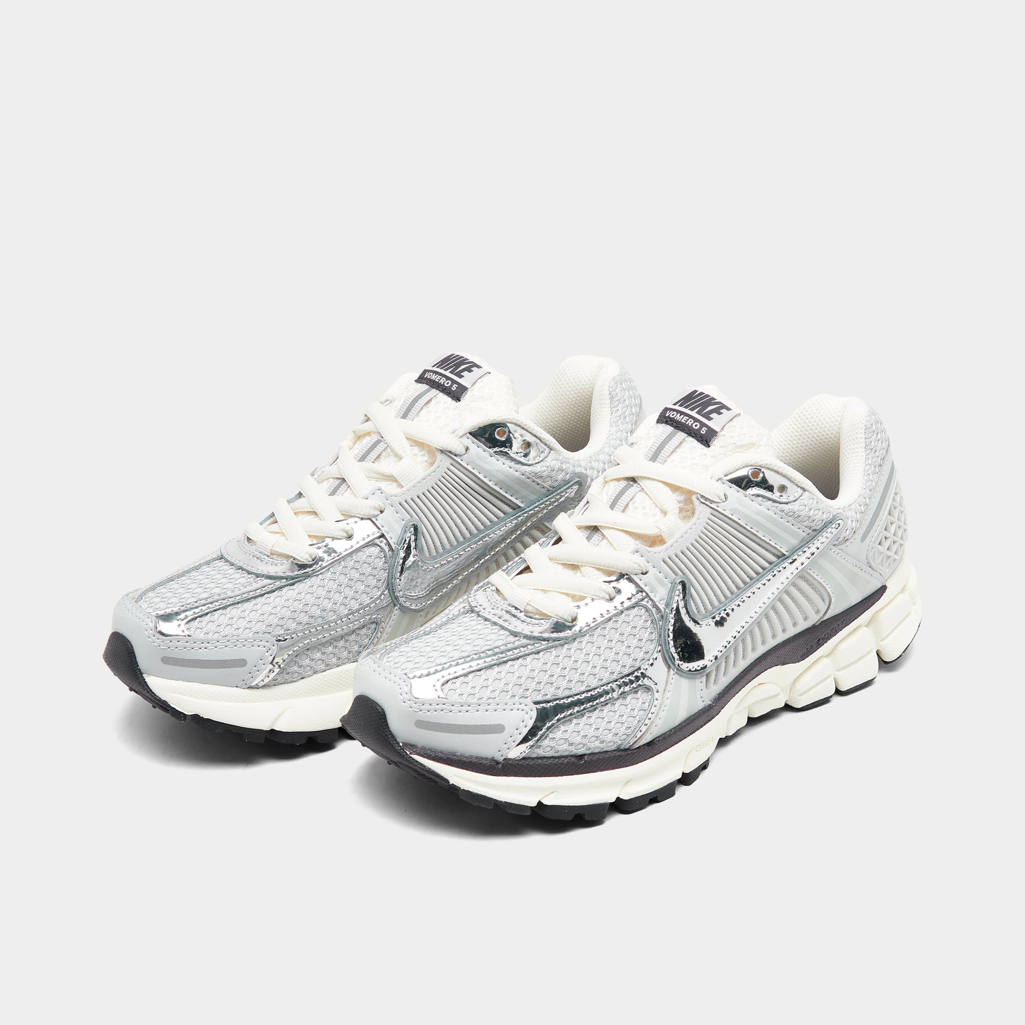 Nike Women's Zoom Vomero 5 Photon Dust / Chrome - Gridiron – JD Sports