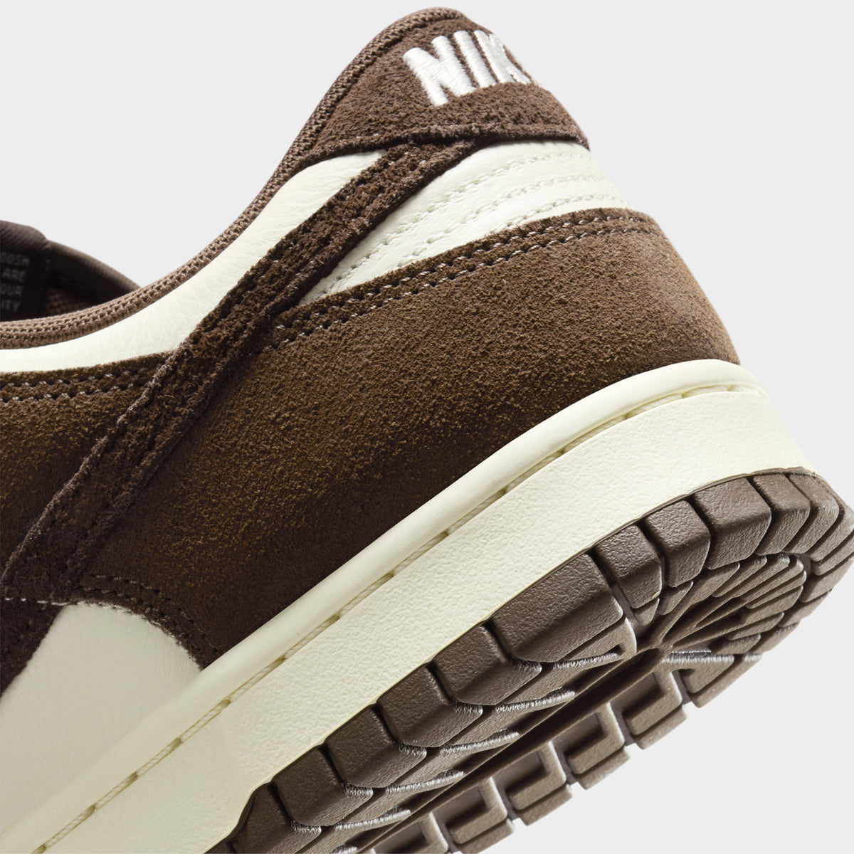 Nike Dunk Low Retro SE Pale Ivory / Baroque Brown | JD Sports