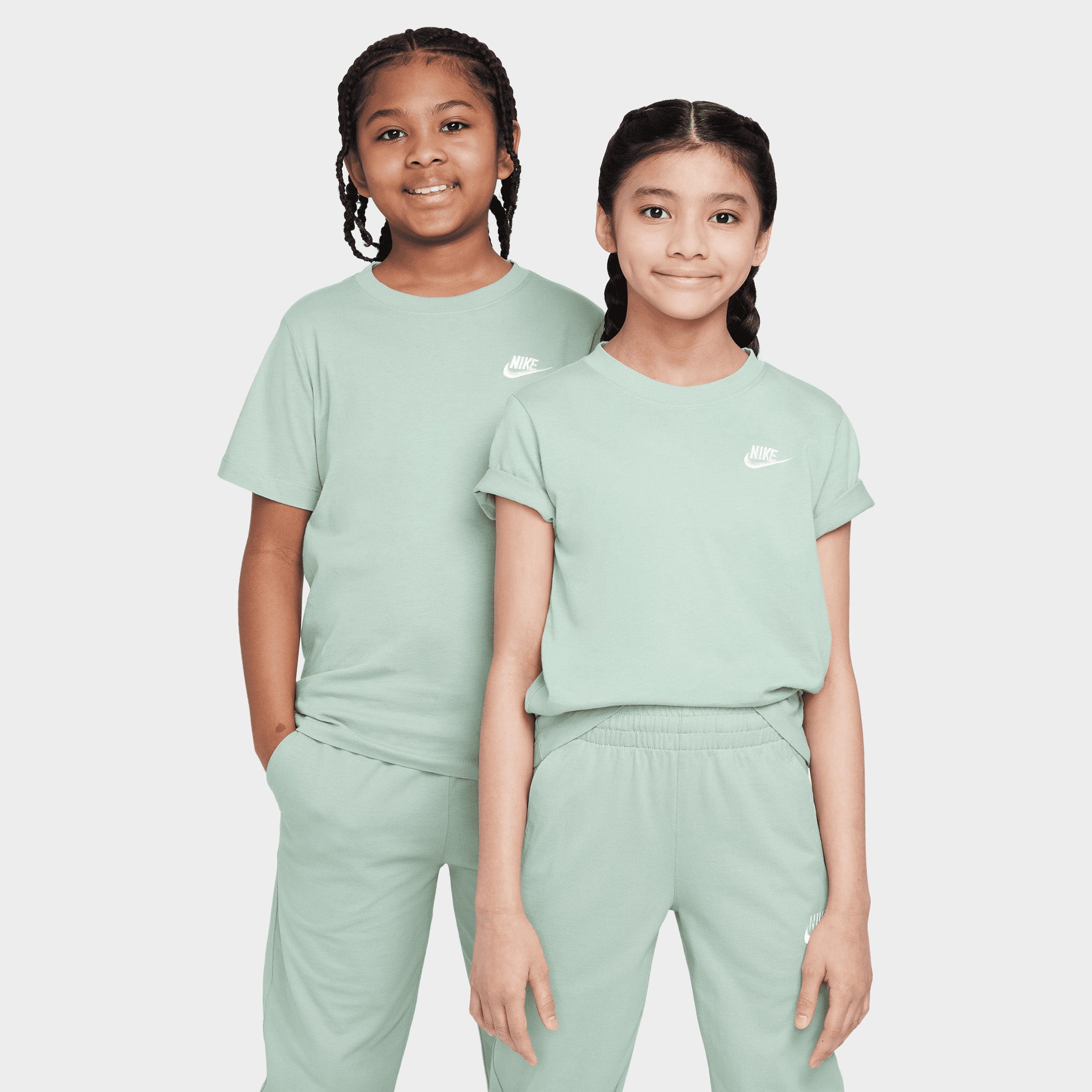 Nike Juniors' Futura T-Shirt / Steam – JD Sports