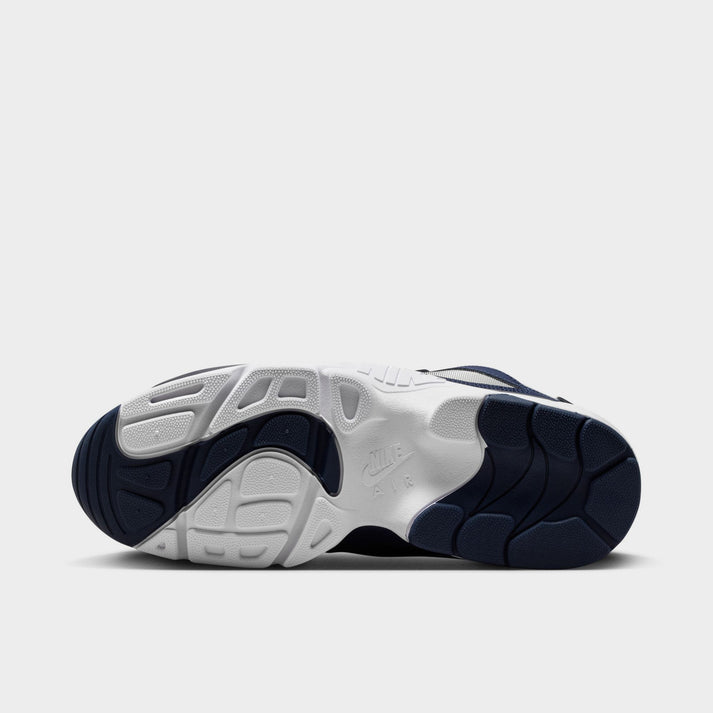 Nike Diamond Turf White / Navy - Silver – JD Sports