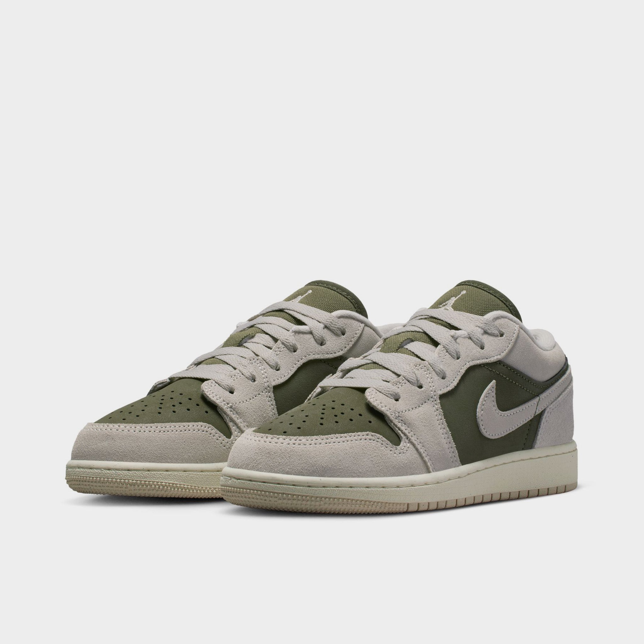 Jordan 1 Low SE GS Medium Olive / Light Orewood Brown - Sail – JD Sports