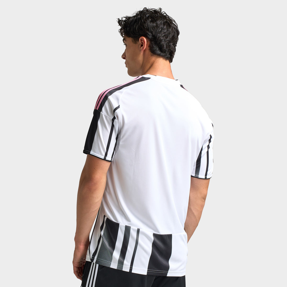 adidas Juventus 25/26 Home Jersey White / Black | JD Sports