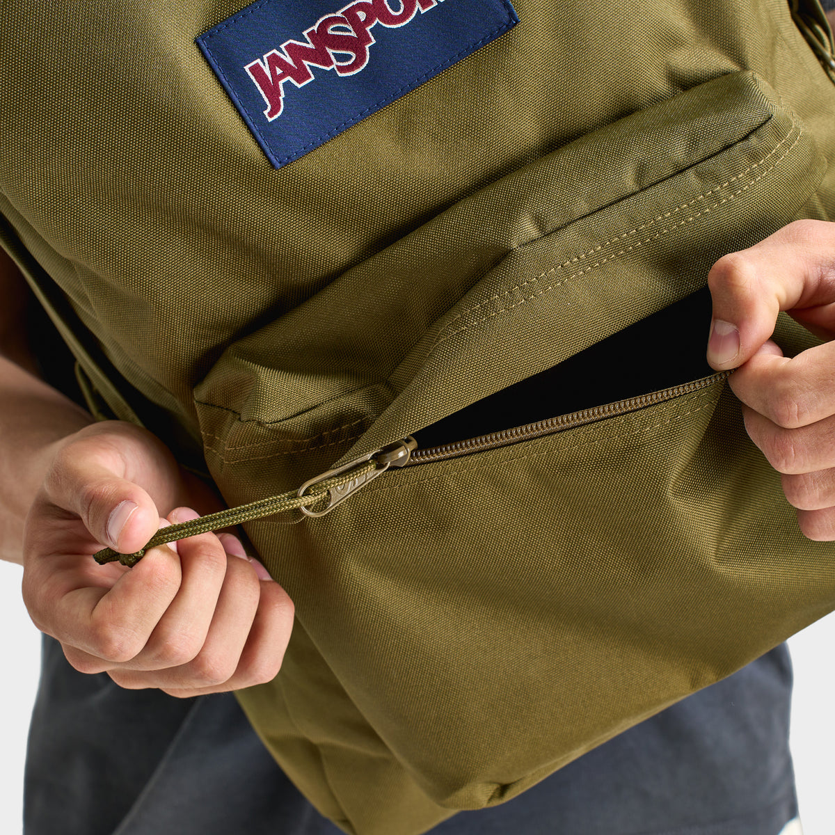 JanSport Superbreak Plus Backpack / Army Green | JD Sports