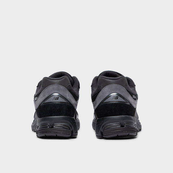 New Balance M2002RBL Black / Black – JD Sports