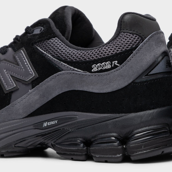 New Balance M2002RBL Black / Black – JD Sports