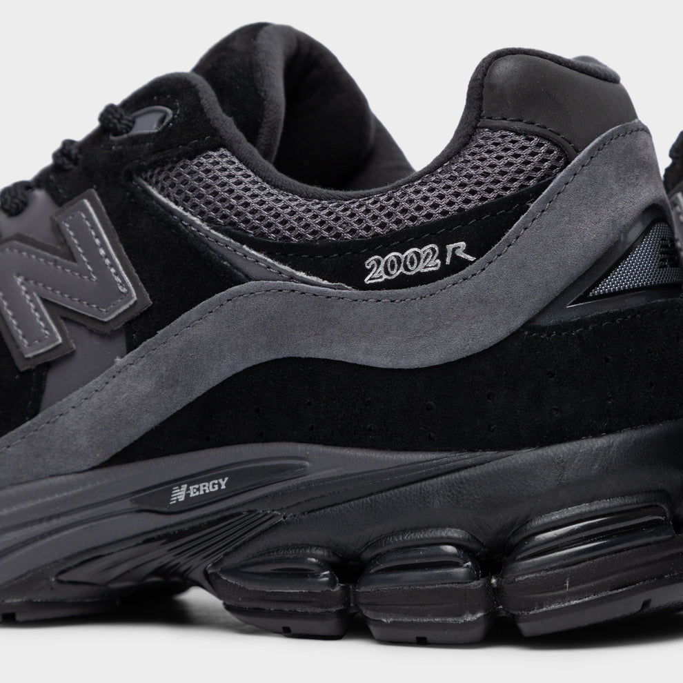 New Balance 2002 Black / Black – JD Sports
