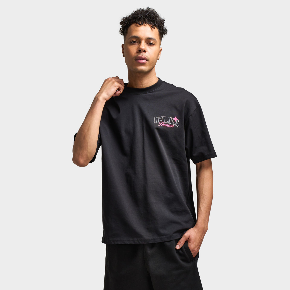 Unlike Humans Encore Graphic T-shirt / Black | JD Sports