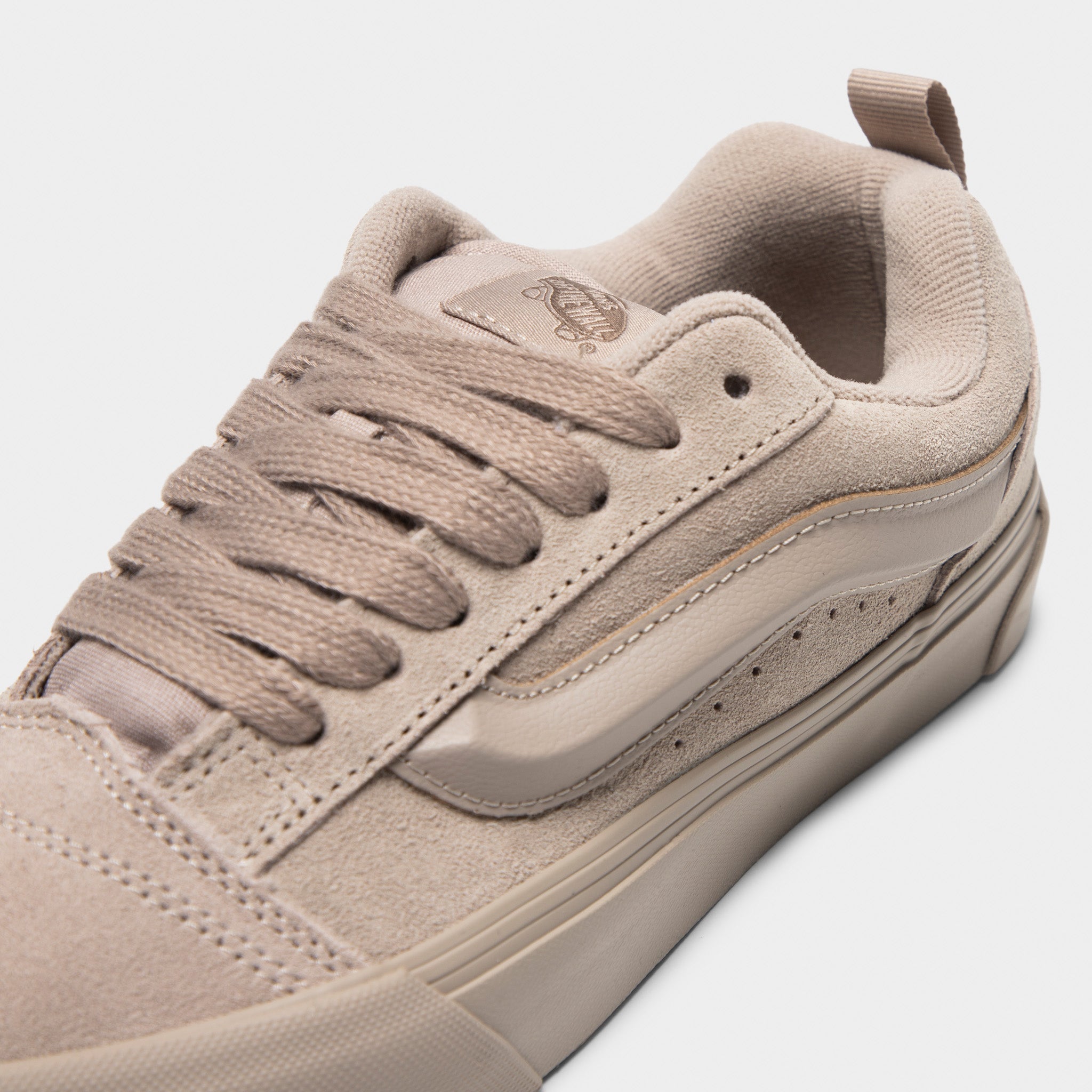 Vans Women's Knu Skool / Suede Mushroom Flooded – JD Sports
